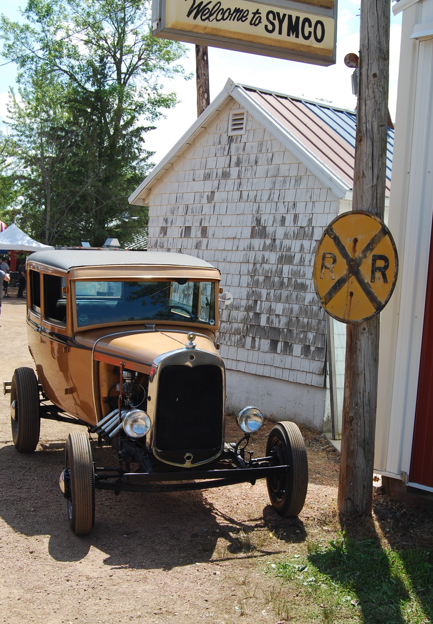 PHOTO GALLERY: Symco Rod & Kustom Weekender - THE SHOP Magazine