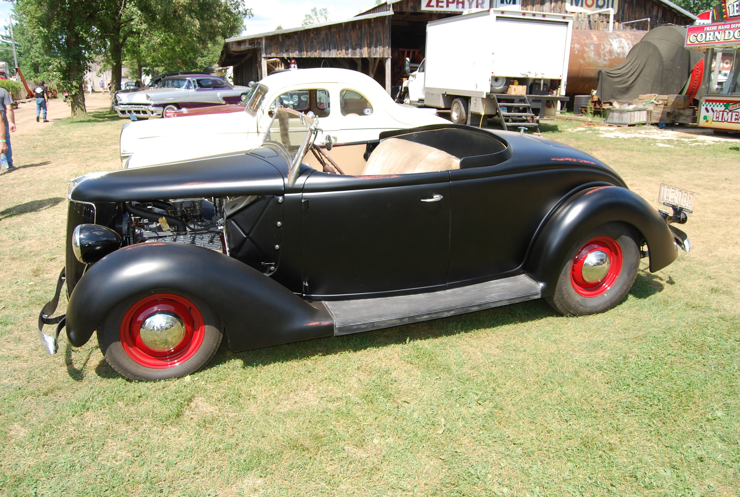 PHOTO GALLERY: Trends Spotted at the 2020 Symco Rod & Kustom Show - THE ...