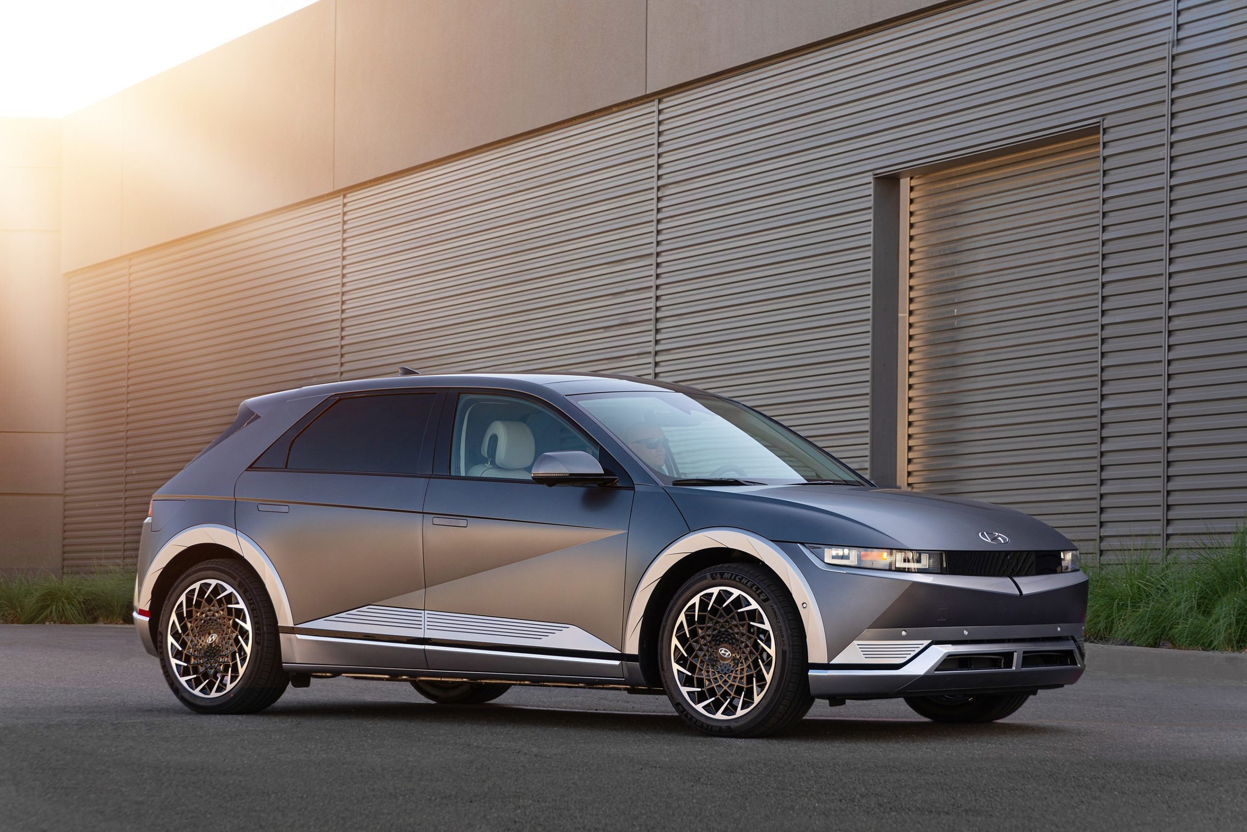 Best Electric Cuv 2025 Usa Presidential - Kyle S. Gurley Best Electric Cuv 2025 Usa Presidential - Kyle S. Gurley