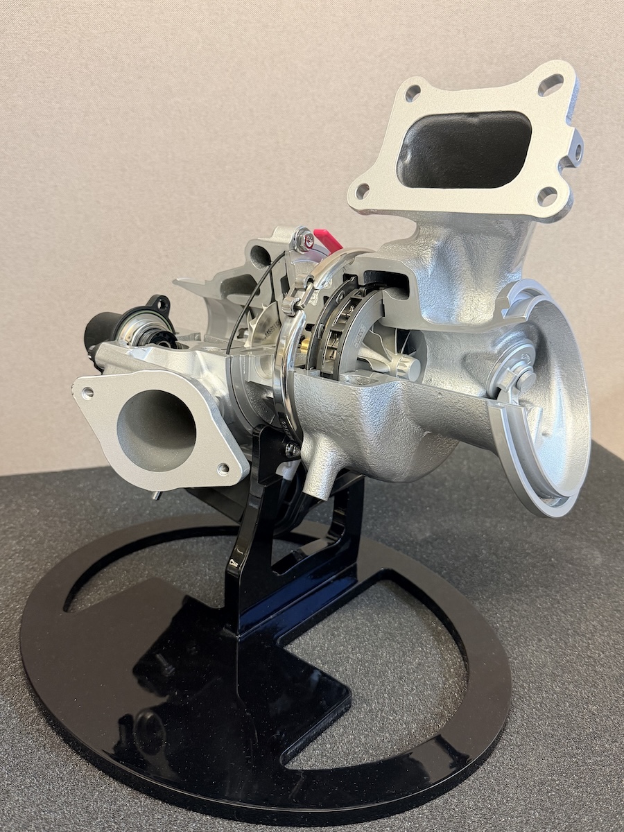 Stellantis Presents 2.0L Hurricane 4 Turbo Engine for Multiple Models ...